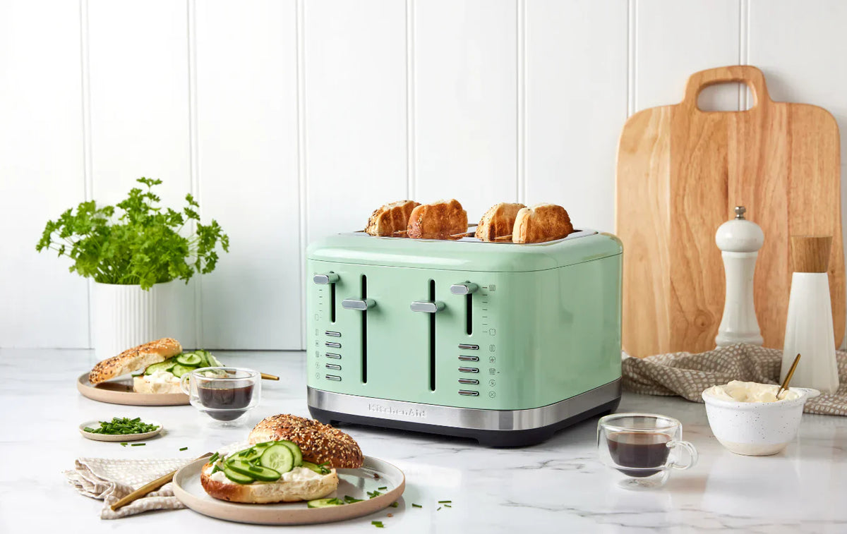 What Is a Toaster and How Does It Work? | KitchenAid New Zealand