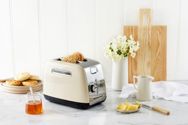 Toasters | 2-Slice & 4-Slice Toasters | KitchenAid NZ
